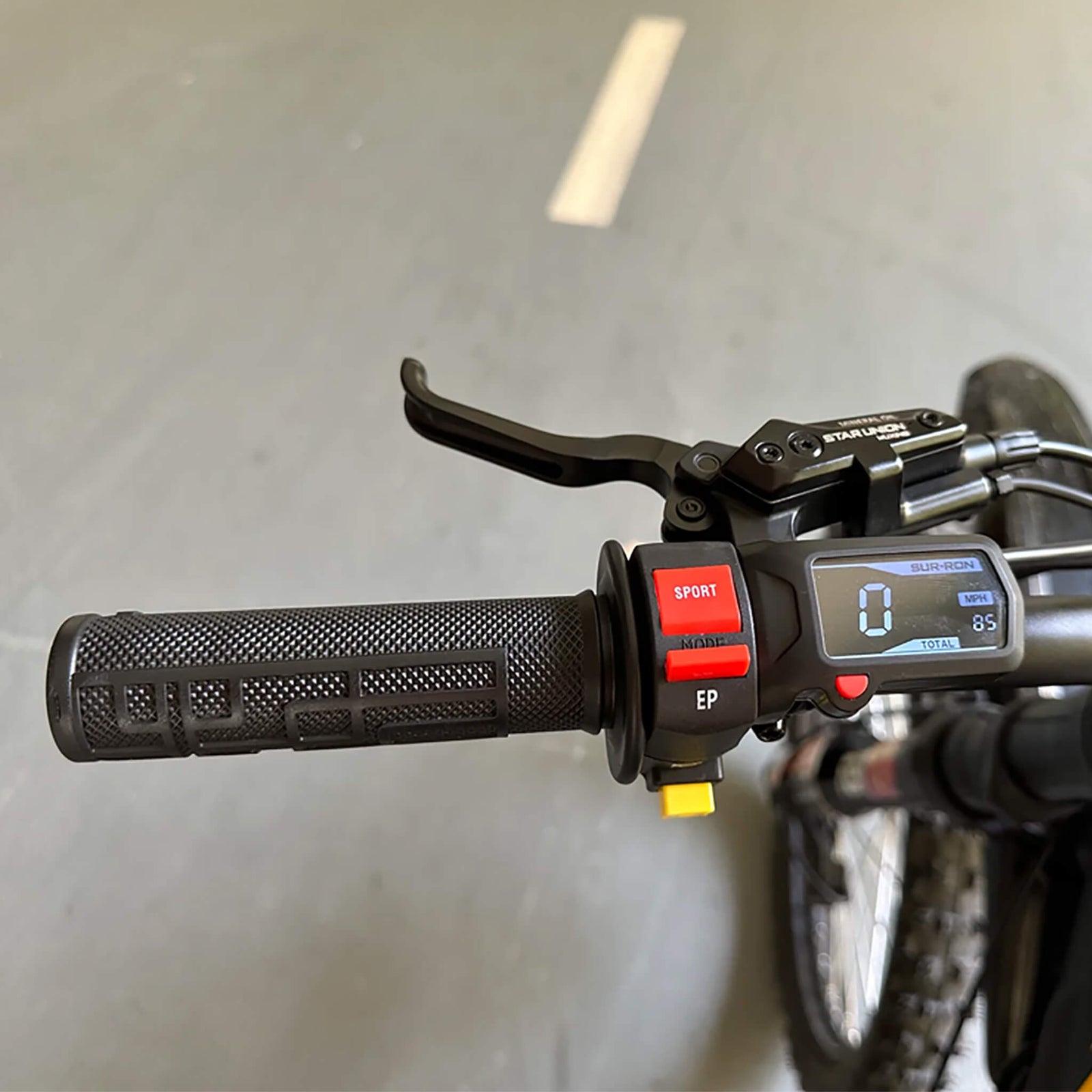 Roll Over Image To Zoom In